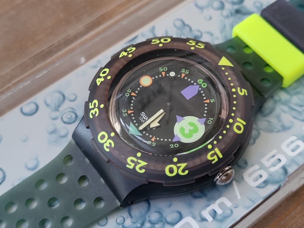 SWATCH SCUBA SDB101 CAPTAIN NEMO NEU (Neu und originalverpackt) in Lommiswil für CHF 30 – mit ...