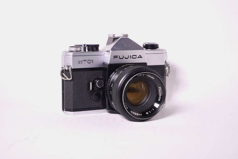 Fujica ST701 (Defekt) in Wabern für CHF 19 – mit Lieferung auf Ricardo ...