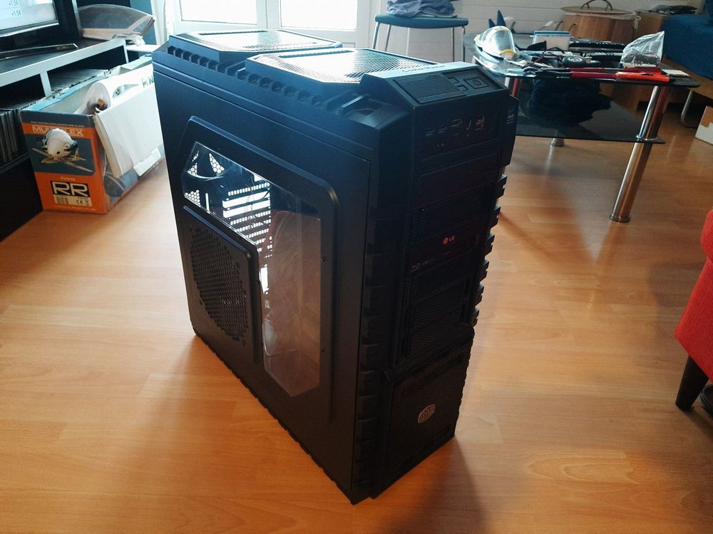 Coolermaster Server/Gaming Tower | Kaufen auf Ricardo