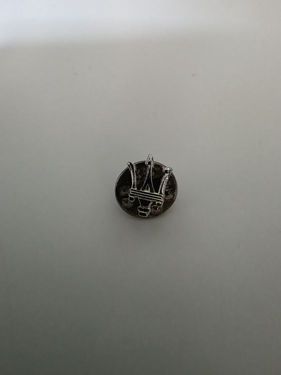 Maserati Kühlerfigur / Pin / Anstecker Vintage Rarität! (Gebraucht) in ...