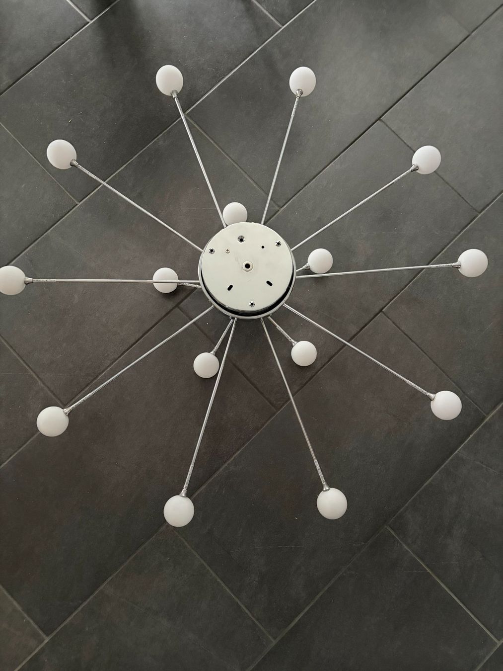 Retro Deckenlampe im Sputnik Design, Chrom, Top Zustand (Gebraucht) in ...