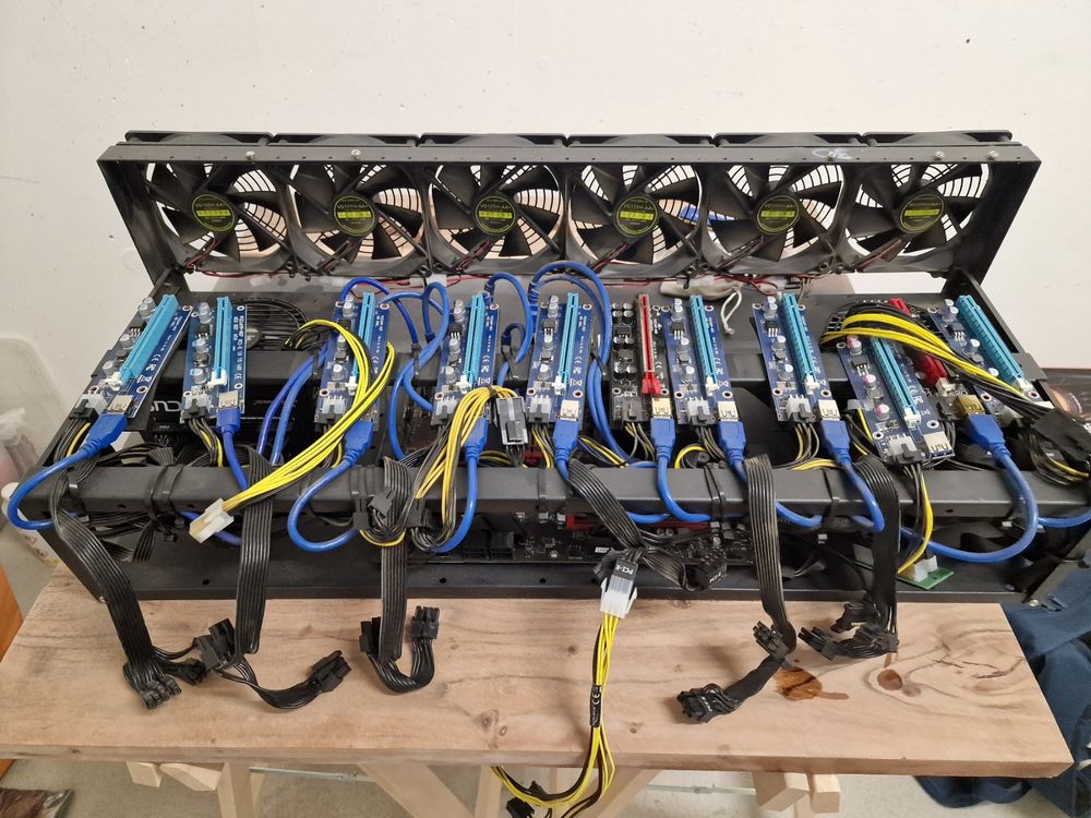 Mining Rig 10 GPU (Gebraucht) in für CHF 150 – nur Abholung auf Ricardo ...