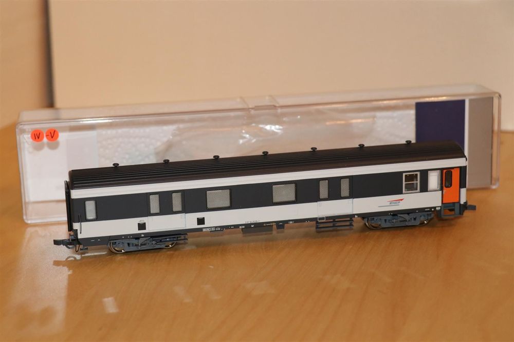 Roco - SNCF GEPÄCKWAGEN MC76 CORAIL (Gebraucht) in Matten b. Interl für ...