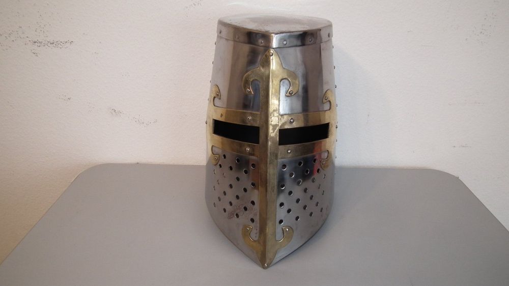 Ritterhelm Replika | Kaufen auf Ricardo