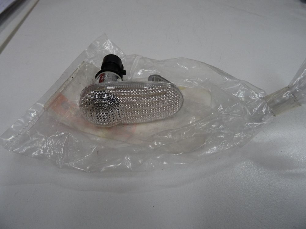 Blinker Alfa Romeo für Kotflügel (Neu und originalverpackt) in Kägiswil ...