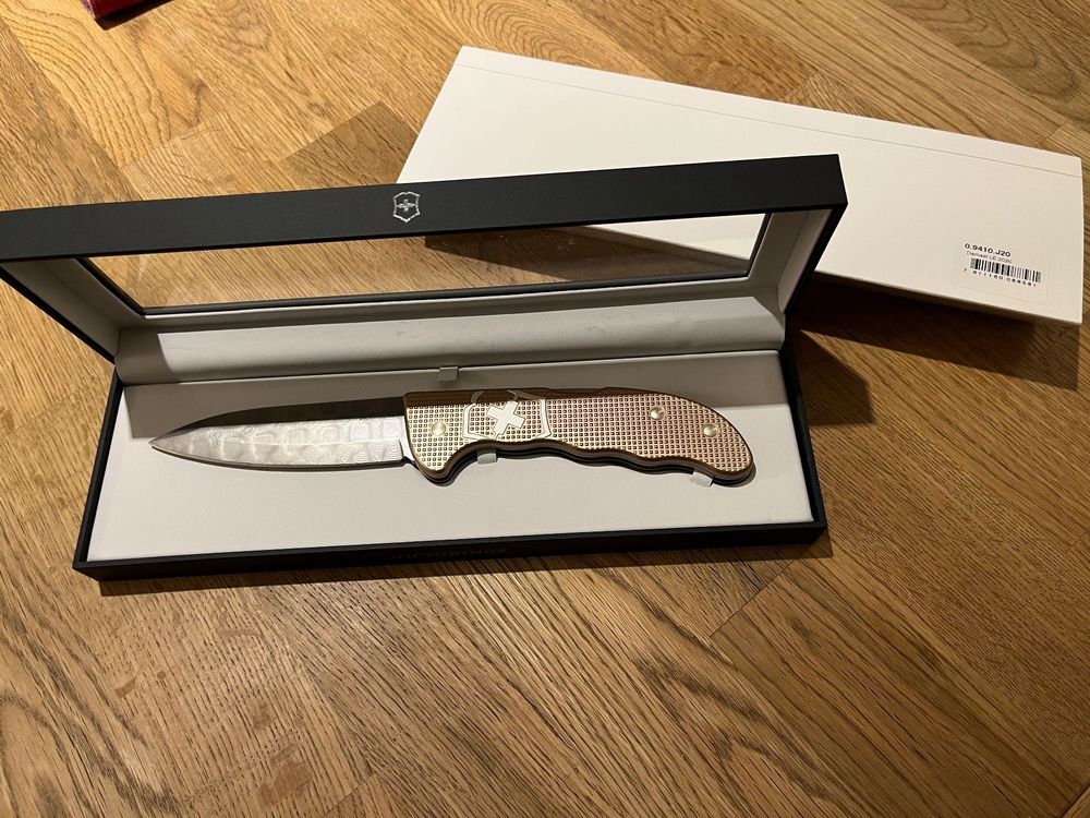 Victorinox Damast 2020 | Kaufen auf Ricardo