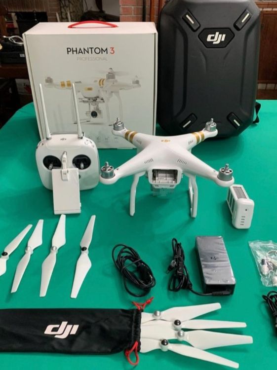 Dji Phantom 3 Professional + backpack + accessories | Kaufen auf Ricardo