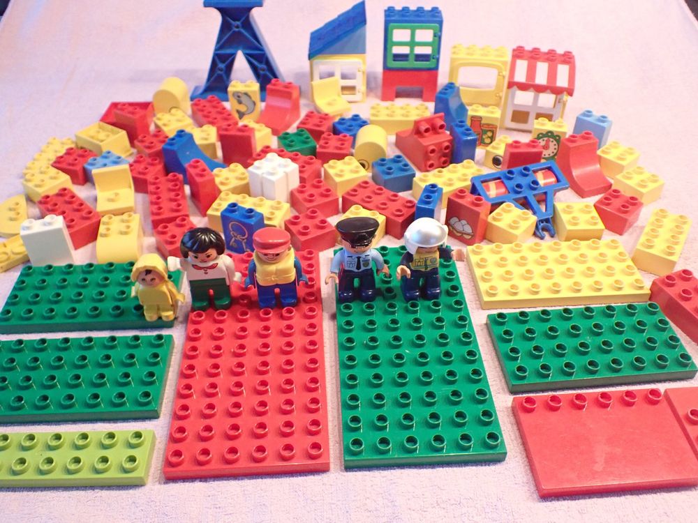 Lego DUPLO Figuren, Platten und viele Bausteine | Kaufen auf Ricardo
