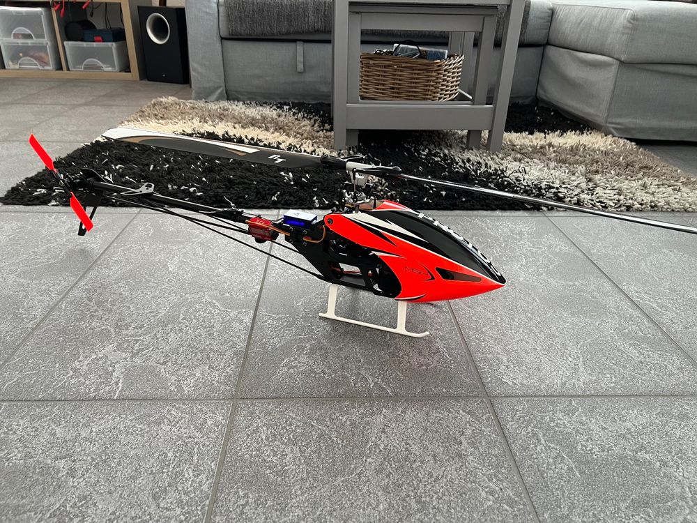 MSH Protos 380 V2 rot inkl. Motor und Blātter | Kaufen auf Ricardo