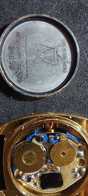 Rare Tissot quartz swiss made mod.34053 bouton poussoir (D'occasion) à ...
