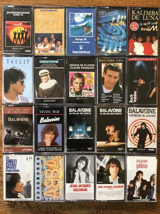 20 k7 musicassettes ABBA Cloclo meuble rangement | Kaufen auf Ricardo