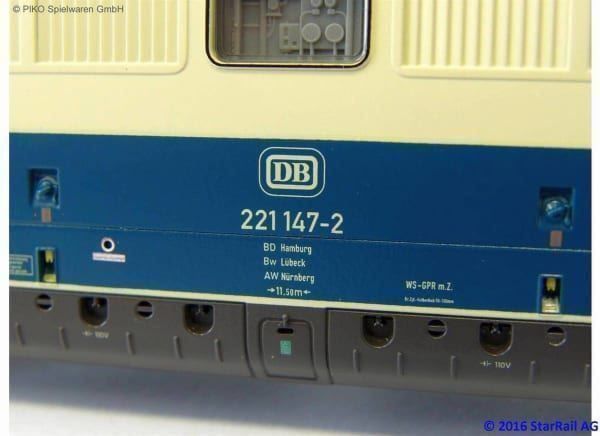 PIKO 52602 Diesellok BR 221 (Neu und originalverpackt) in Ennetbaden ...