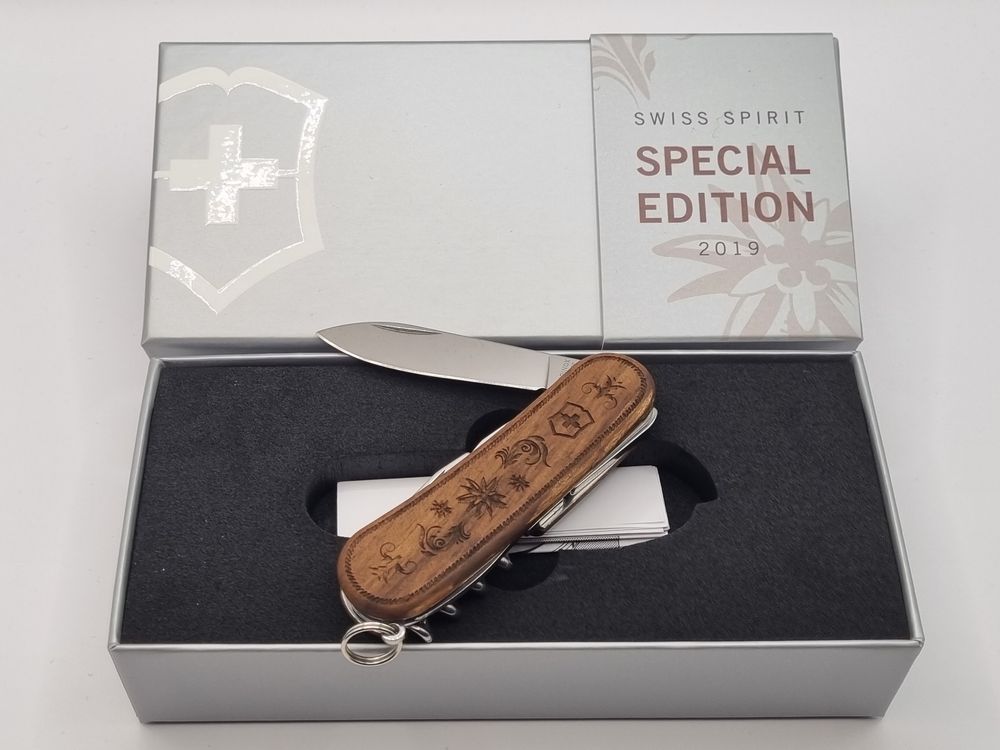 Victorinox Evolution Wood Limited Edition 2019 | Kaufen auf Ricardo