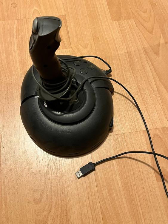 Microsoft Joystick (Gebraucht) in Wetzikon ZH für CHF 21 – mit ...