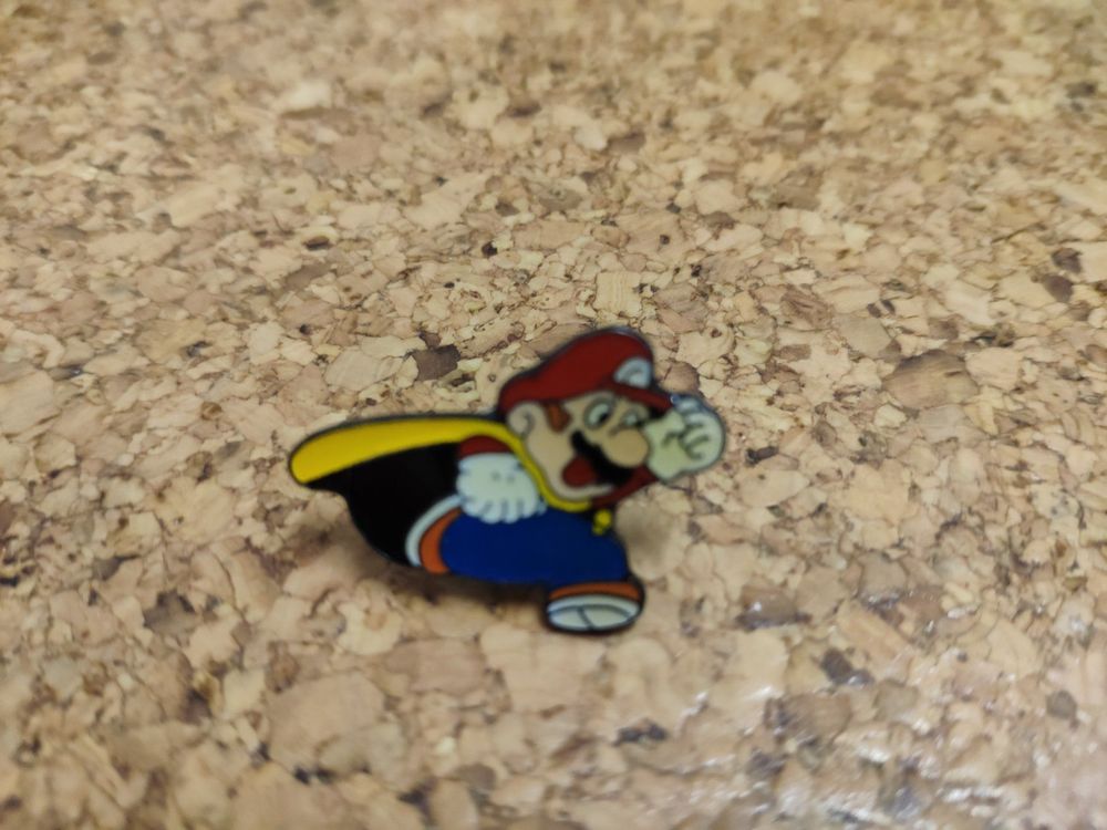 Nintendo Super Mario Pin | Kaufen auf Ricardo