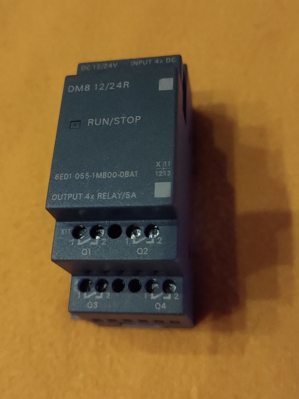 Siemens LOGO DM8 12/24R (Gebraucht) in Grimisuat für CHF 30 – mit Lieferung auf Ricardo kaufen