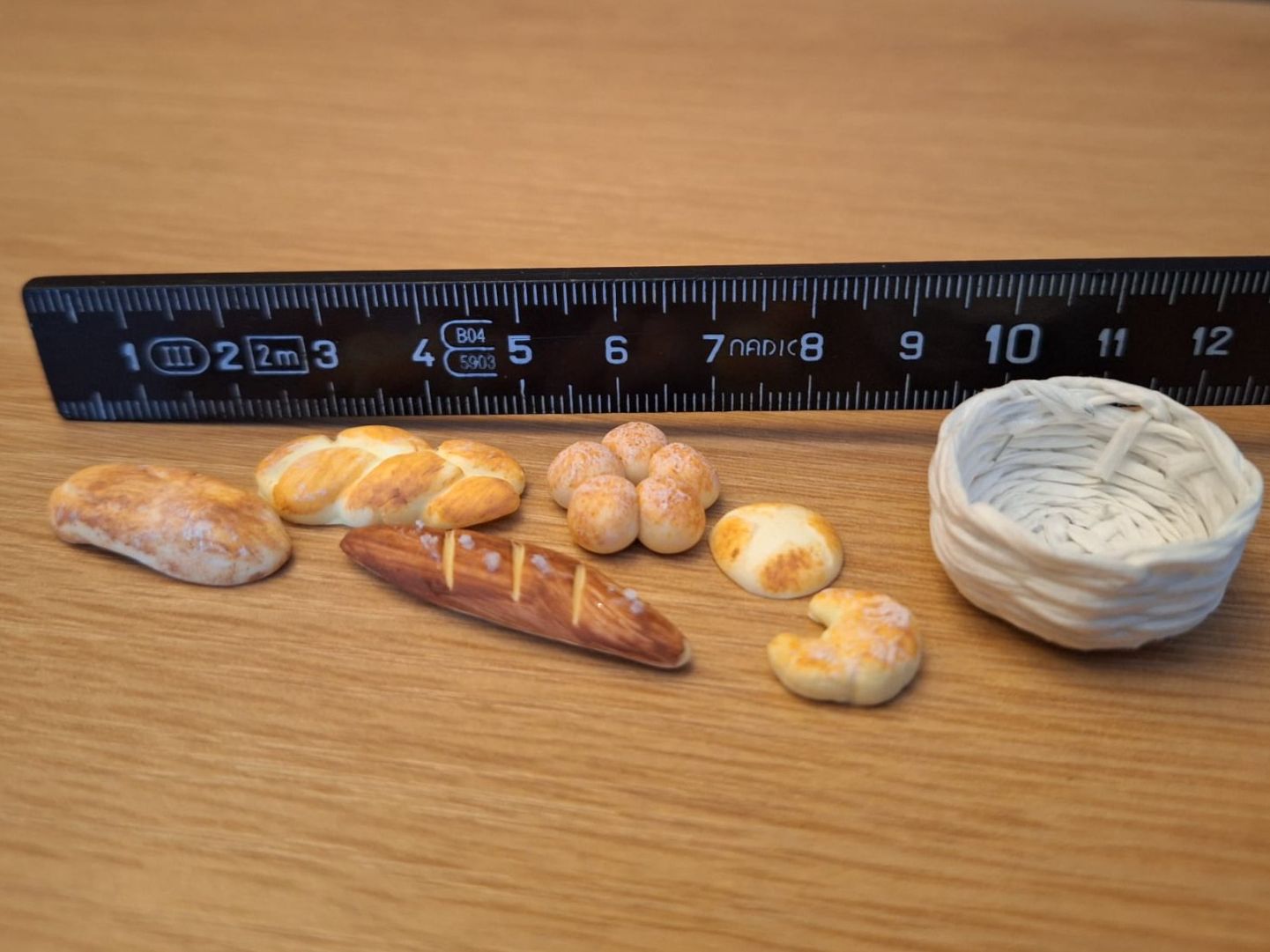 Brotkorb, Alles Handmade, Korb und Brot (Neu (gemäss Beschreibung)) in ...