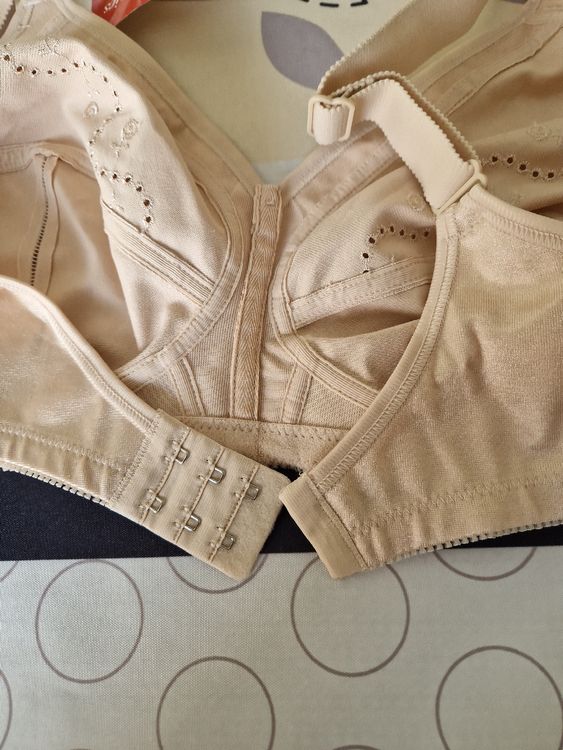 Triumph BH Classics, beige, Grösse 95C | Kaufen auf Ricardo