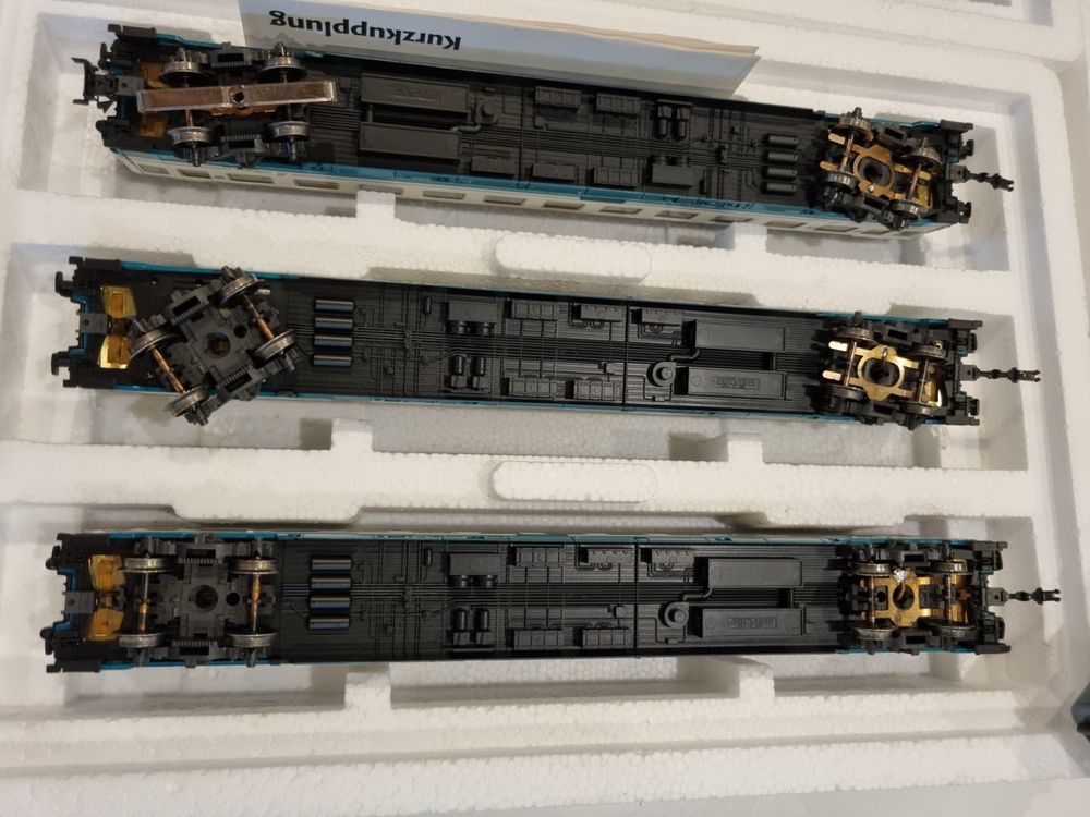 Märklin 41895 FS Schnellzug-Set Italien 3 Wagen mit Led 9Tei (Gebraucht ...