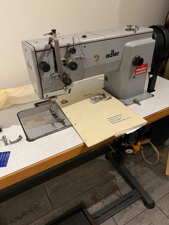 Adler Nähmaschine | Kaufen auf Ricardo