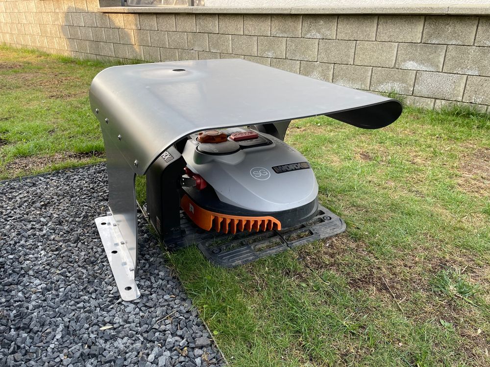 Rasenmähroboter Garage/Unterschlupf (gebraucht) | Kaufen auf Ricardo