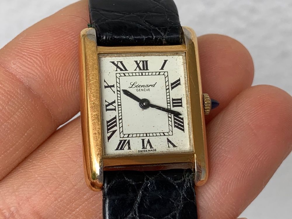 LÉONARD TANK mécanique femme / Damenuhr Handaufzug (Gebraucht) in Biel/Bienne für CHF 57 – mit ...