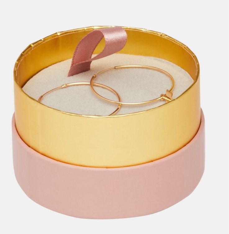 Ohrring aus echtem Geld (Neu und originalverpackt) in Hemmental für CHF 69 – mit Lieferung auf ...