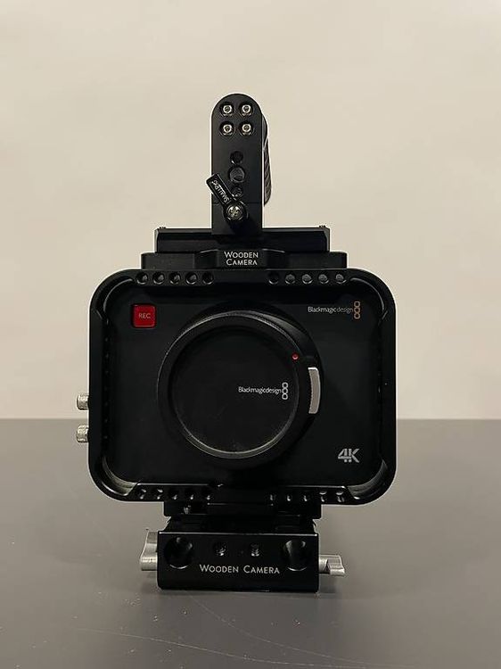 Blackmagic Production Camera 4K mit Zubehör | Kaufen auf Ricardo