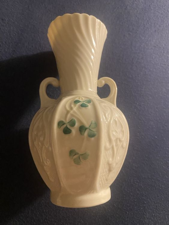 Belleek Shamrock-Vase,🍀 irish porcellan (Neu (gemäss Beschreibung)) in ...