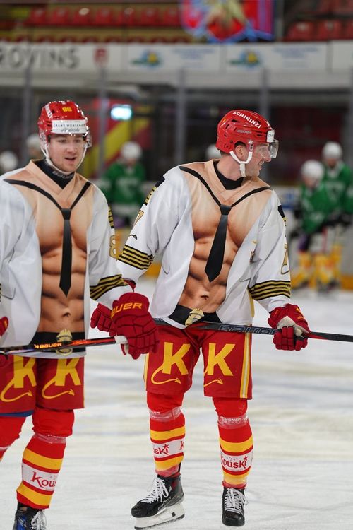 A vendre maillot d'échauffement HC Sierre #75 Cjunskis R. (D'occasion ...