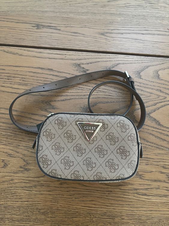 Guess Bauchtasche | Kaufen auf Ricardo