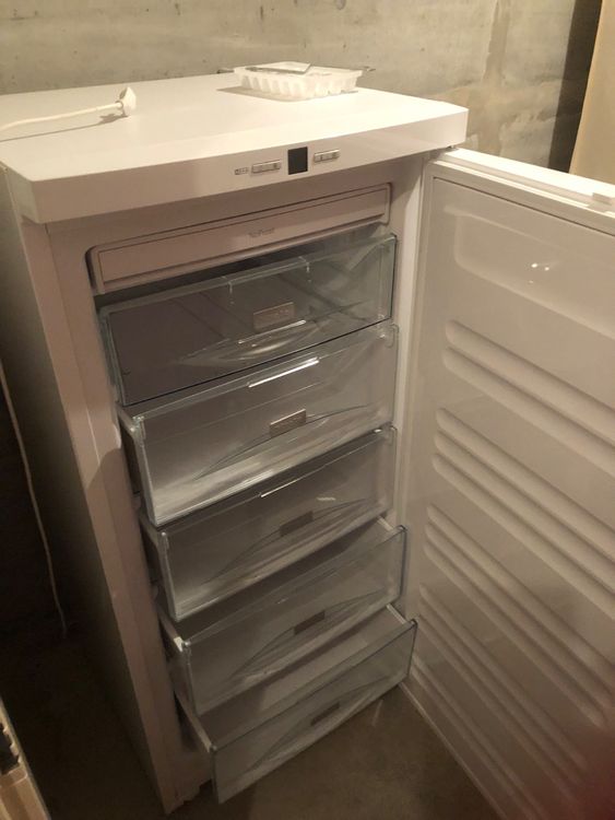 Tiefkühlschrank Miele FN 12221 S-1Energieeffizienz A++ (Gebraucht) in ...