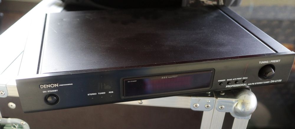 Denon DN-U100 Tuner AM/FM Pro (Gebraucht) in Vaulion für CHF 33 – mit ...