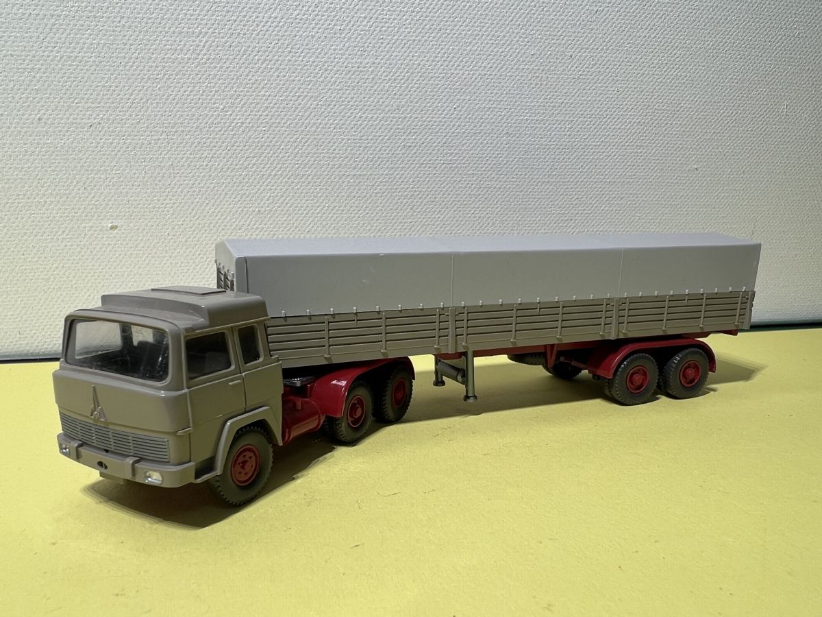 Wiking Magirus Sattelzug 235 D in 1/87 (Gebraucht) in Weinfelden für ...