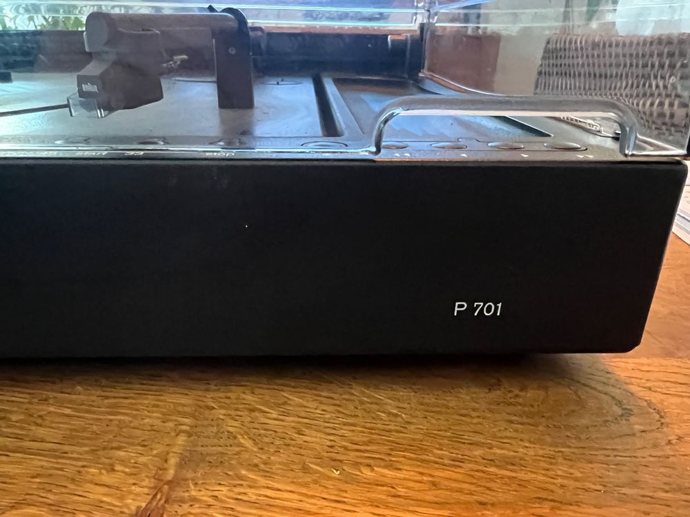 Braun Plattenspieler P701 Top Zustand (Gebraucht) in Fehraltorf für CHF ...