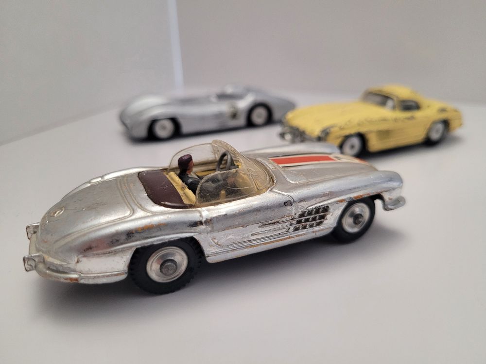 3 Mercedes Modelle 1/43 (Corgi/Märklin) (Gebraucht) in Zumikon für CHF ...