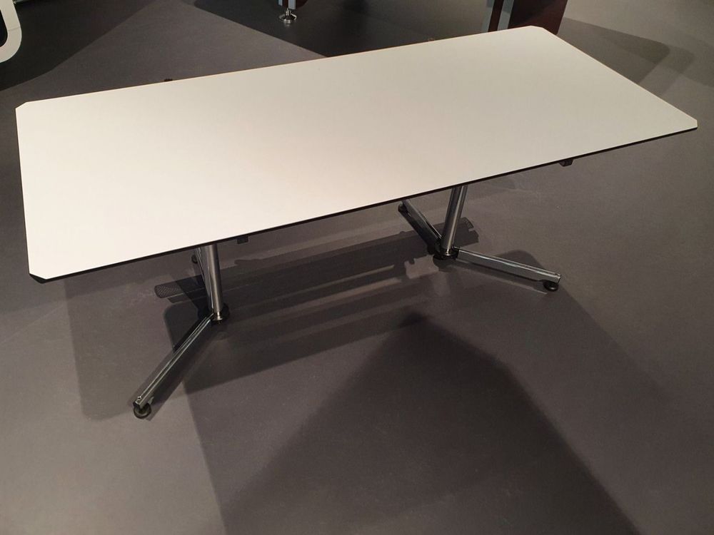 USM Haller Schreibtisch Kitos | Kaufen auf Ricardo