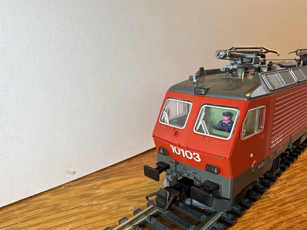 ROCO HO SBB Re 4/4 Lokomotive (10103) (Gebraucht) in Claro für CHF 45 ...