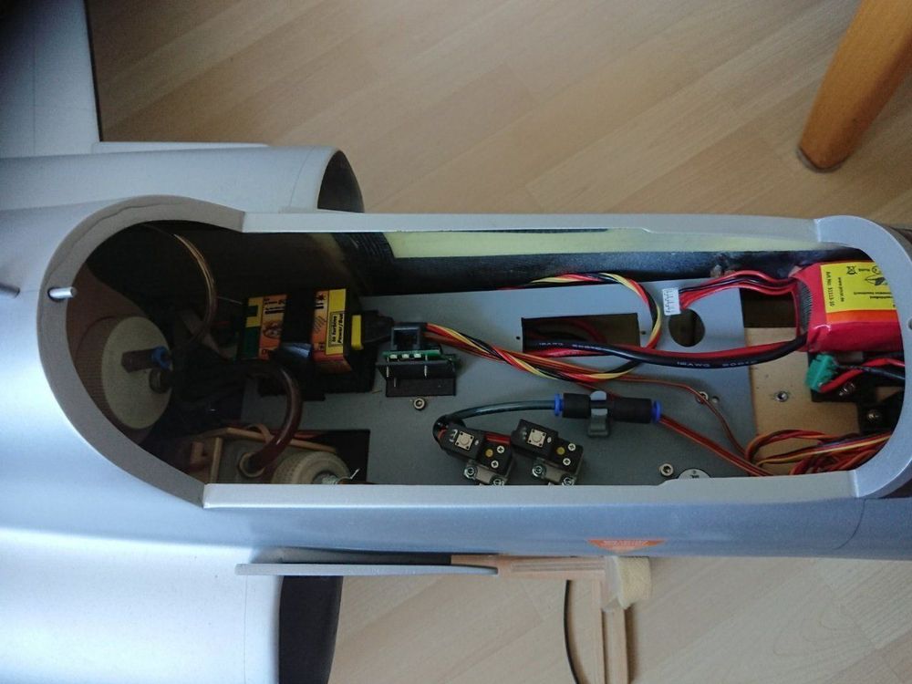 F-20 RC Modell m. Jetcat P100 RX Turbine (Gebraucht) in Pieterlen für ...