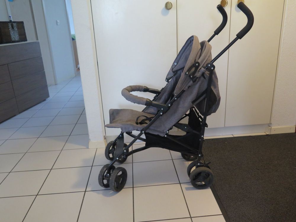Pousette parapluie (Gebraucht) in Courtaman für CHF 20 – nur Abholung ...