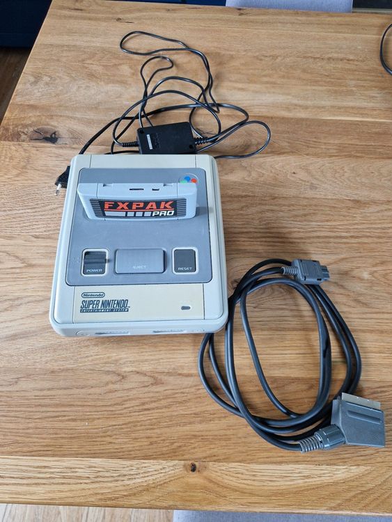 Super Nintendo mit einem Everdrive PXPAK PRO (Gebraucht) in Gümligen ...