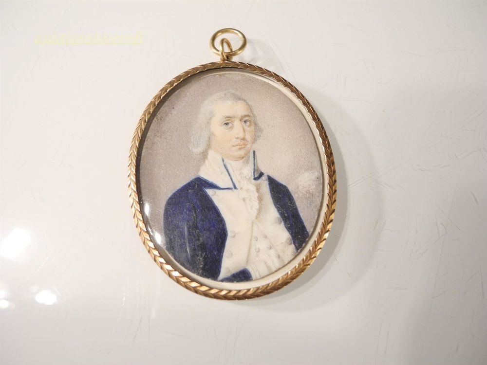 Miniatur Edelmann Napoleonpose (274) (Antik) in Balzers für CHF 114 – mit Lieferung auf Ricardo ...