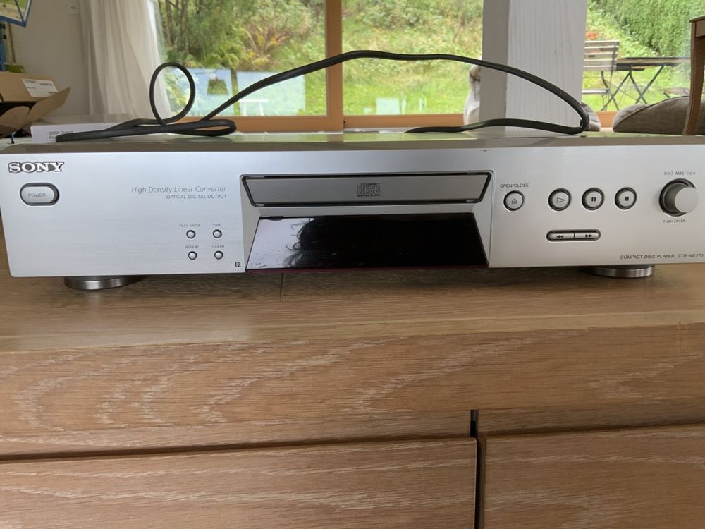 Sony CDP-XE370 CD-Player, guter Zustand. (Gebraucht) in Schindellegi für CHF 20 – nur Abholung ...