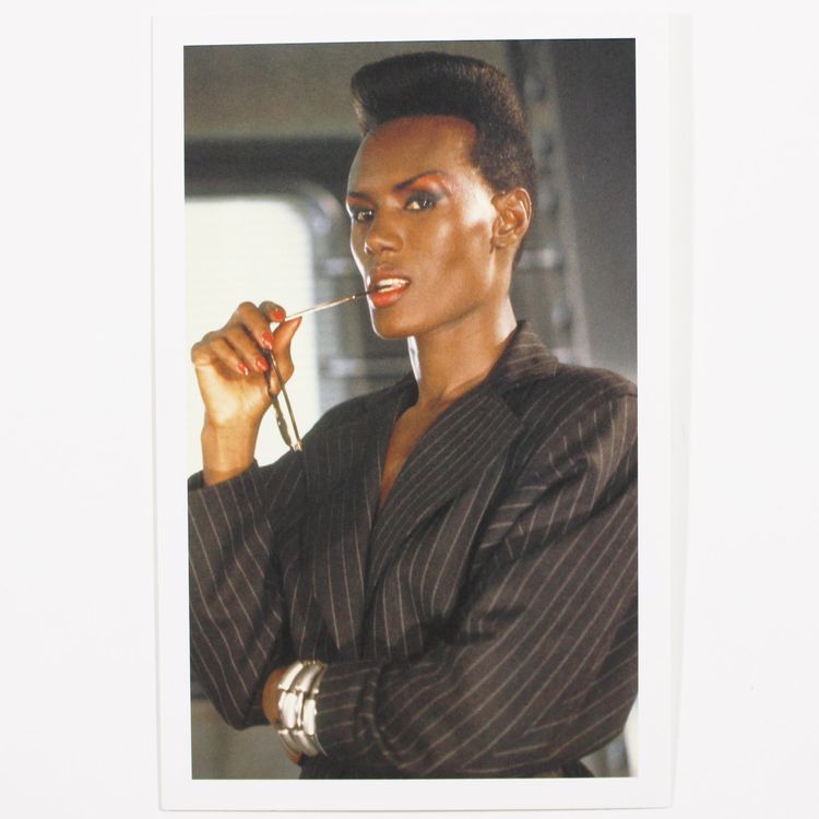 Postkarte James Bond 007 Bondgirl Grace Jones / May Day 1985 (Neu ...