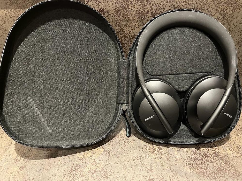 Bose Headphones 700 ANC, 20 h, Kabellos, schwarz (Neu (gemäss ...