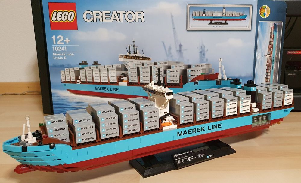Lego 10241 Maersk Containerschiff (Gebraucht) in für CHF 192 – mit ...