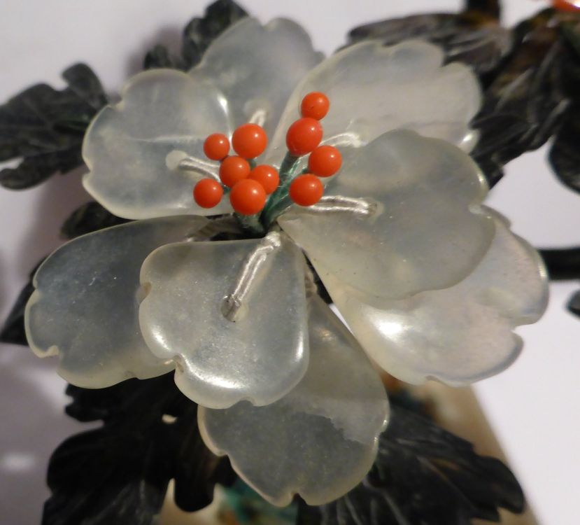 JADE -EDELSTEIN-BLUMEN-10 CM-ECHTER JADE-TOPF UND BLÄTTER (Gebraucht ...