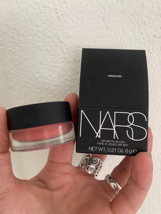 NARS Air Matte Blush Limited Edition Freedom Ladenpreis 49.9 (Gebraucht) in Zürich für CHF 21 ...