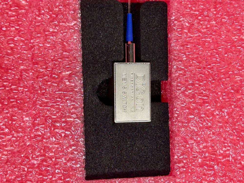 Glasfaser Switch 1x8 MEMS OPTICAL Switch (Gebraucht) in Schupfart für ...