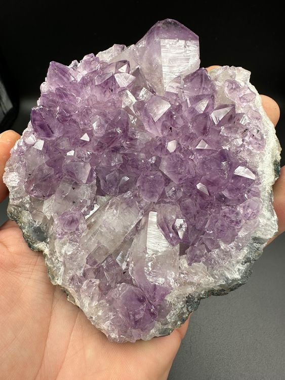 Amethyst Druse mit mehreren, grösseren Kristallen, 454g (Neu und originalverpackt) in Männedorf ...